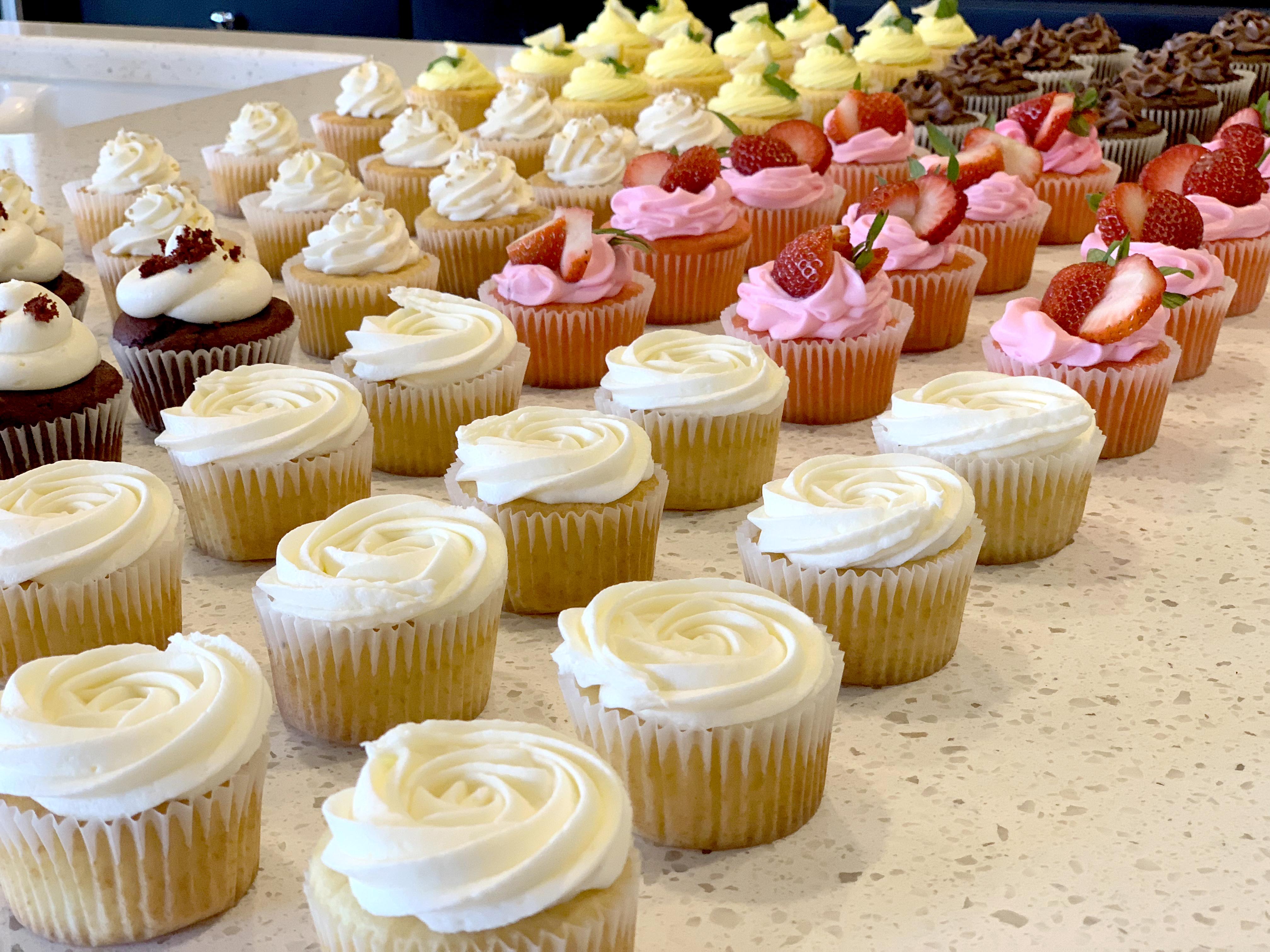 Standard Cupcakes – Sweet Cakes By Tay